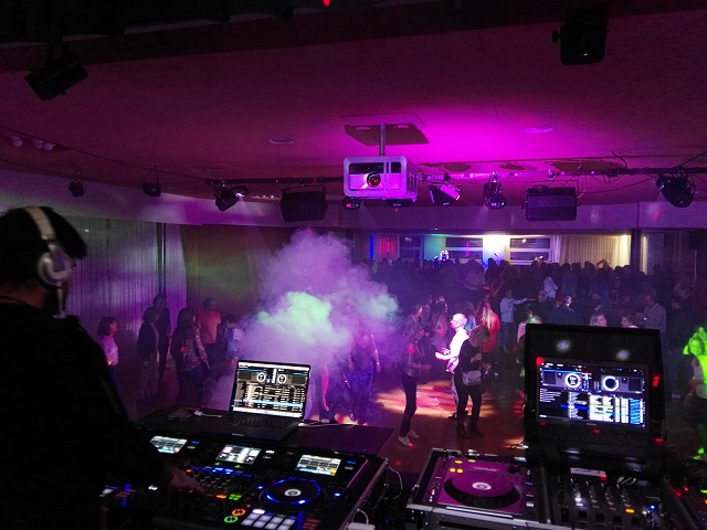 Dj Lou in the mix - Vaud, Suisse